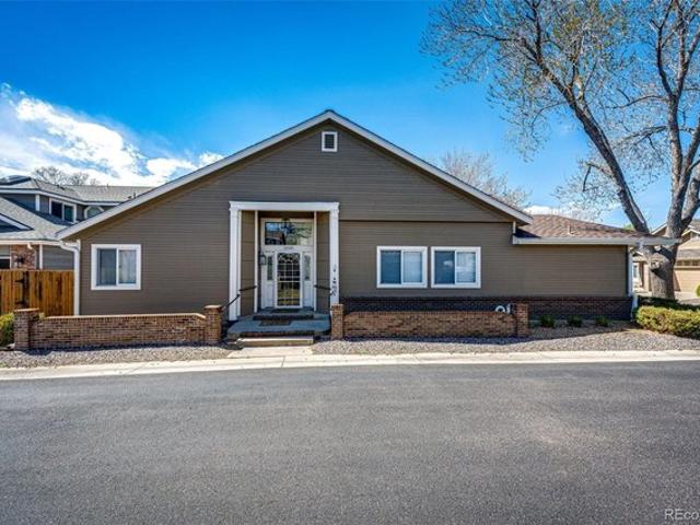 2550 S Iris St, Lakewood, CO 80227