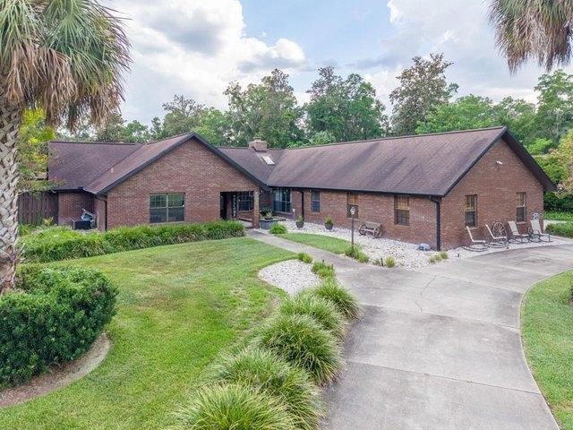 2550 SE 40th St, Ocala, FL 34480