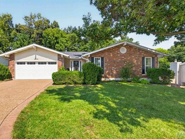 2550 Trenton Sta, Saint Charles, MO 63303
