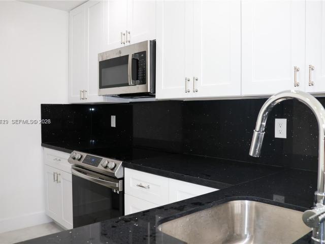 2550 W 67th Pl, Unit 2232, Hialeah, FL 33016 | MLS #A11989 | Compass