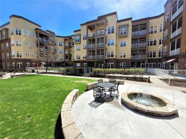2550 38th Ave NE Unit 108, Saint Anthony, MN 55421