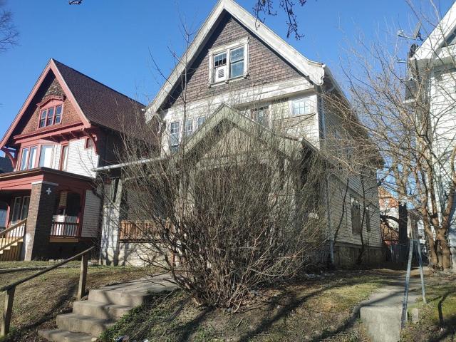 2551 N 40th St, Unit 2553, Milwaukee, WI 53210 | MLS #1958
