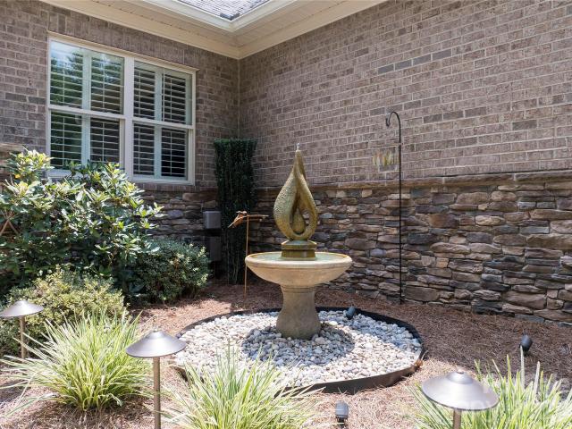 2551 Eagle Drive NE # 6/C