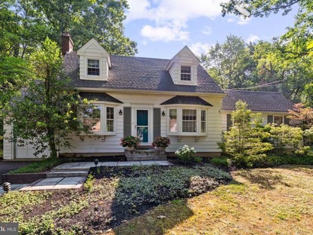 2551 Park Rd, Warrington, PA 18976