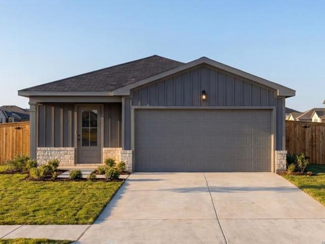 2551 Pink Pearl Dr, San Antonio, TX 78224