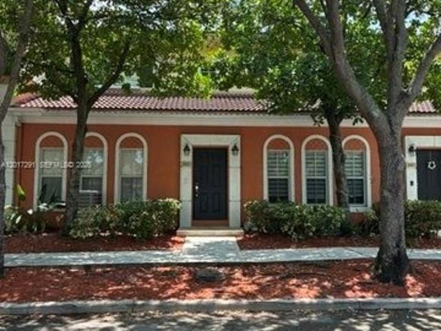 2551 SW 99th Way, Miramar, FL 33025