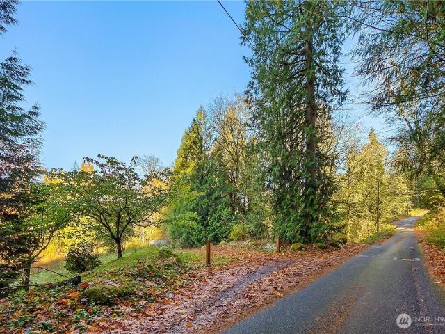 25520 SE Old Black Nugget Rd, Issaquah, WA 98029 | MLS #2442 | Compass
