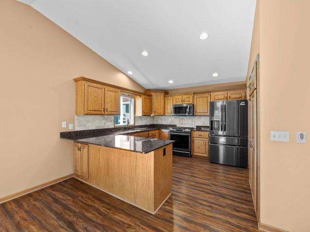 25521 8th Street W