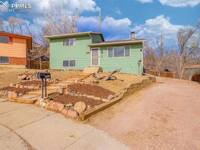 2552 Launcelot Ct, Colorado Springs, CO 80904 | MLS #5655