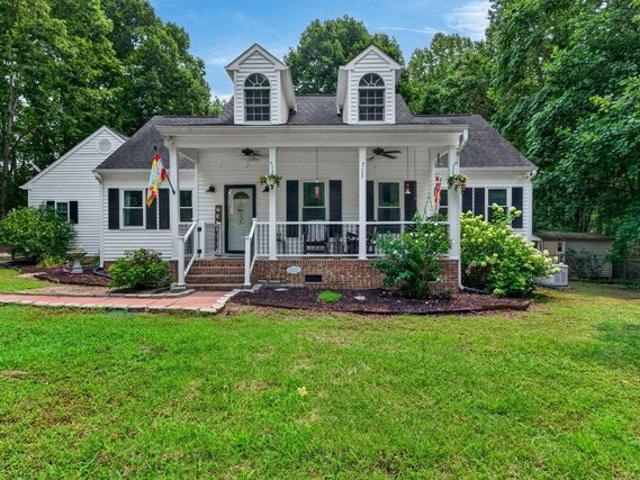 2552 Person Rd, Louisburg, NC 27549