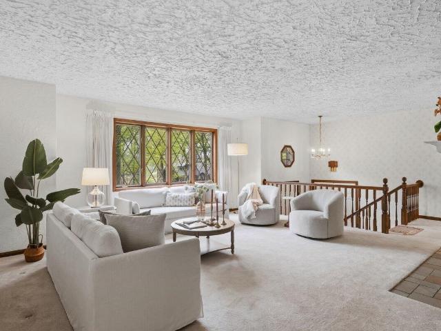2552 Ridgewood Trail