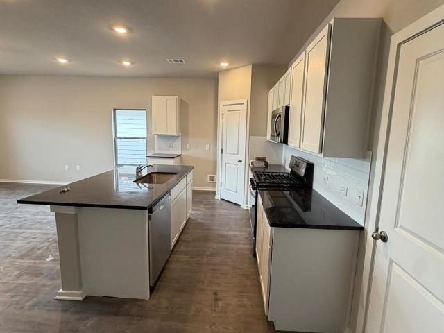 25537 Flora Bella Ln