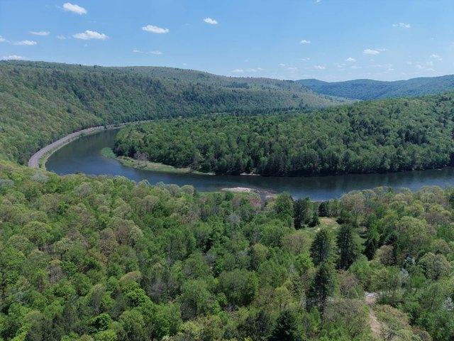 2553 Bouchouxville Rd, Hancock, NY 13783
