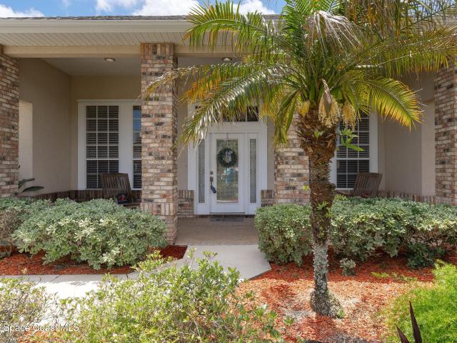2553 Woodfield Cir, Melbourne, FL 32904 | MLS #1075 | Compass
