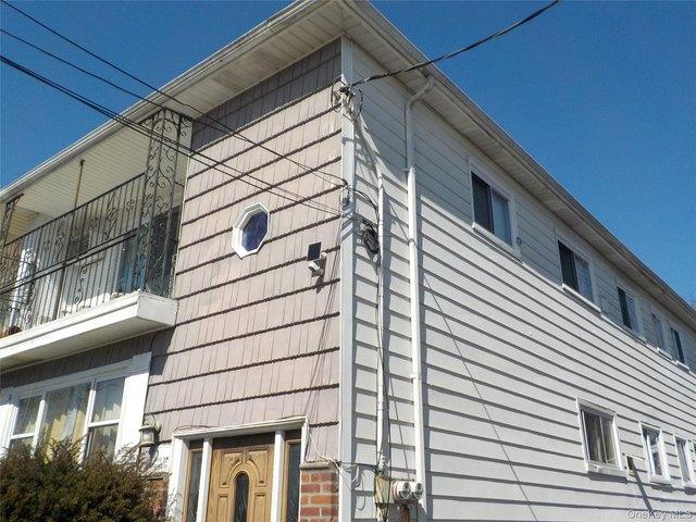 255 31 Rd, Rosedale, NY 11422