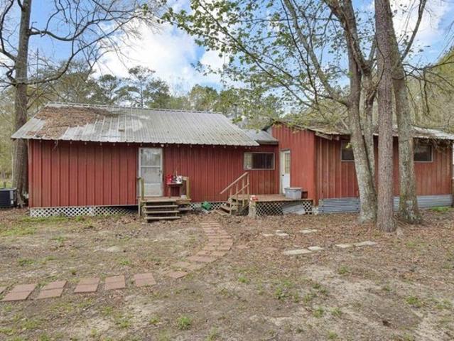 655 County Road 4525, Warren, TX 77664