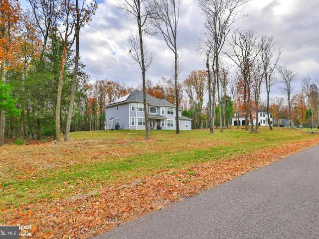 255 Catalpa Drive
