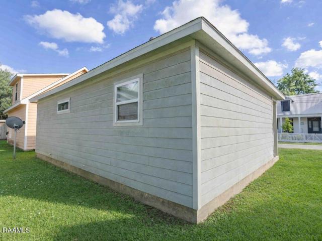 255 Chatrian St, Grand Coteau, LA 70584 | MLS #2020023 | Compass