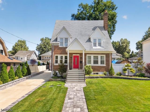 255 Cypress Ave