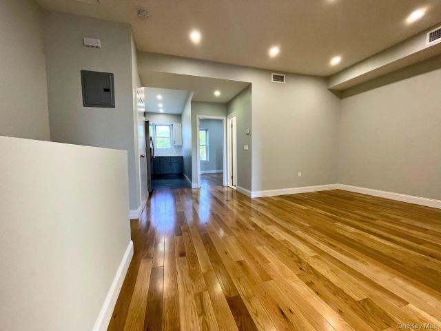 255 Amboy Street