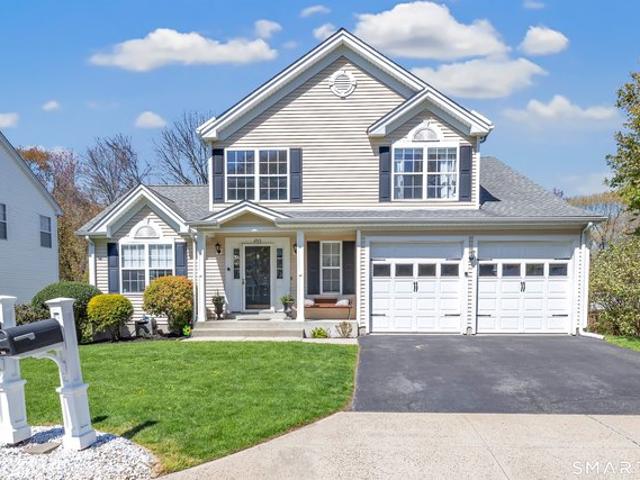 255 Acorn Ln, Milford, CT 06461