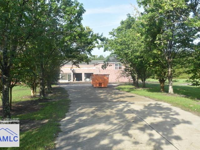 255 Archer Road NE