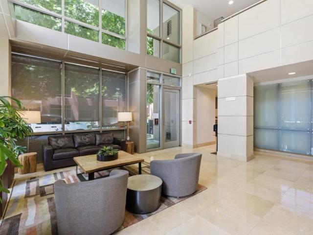 255 Berry Street 320