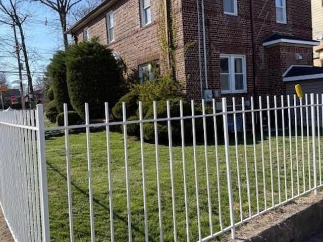 255 Bluff Rd, Fort Lee, NJ 07024 | MLS #26011 | Compass