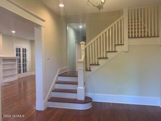 255 Bronwyn Street