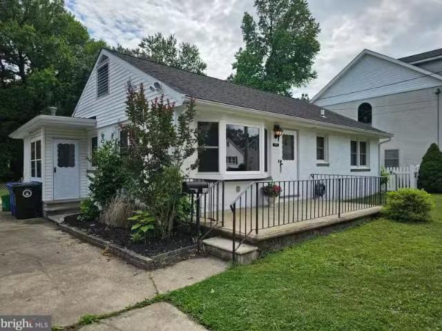 255 Dubois Ave, West Deptford Township, NJ 08096 MLS NJGL205.