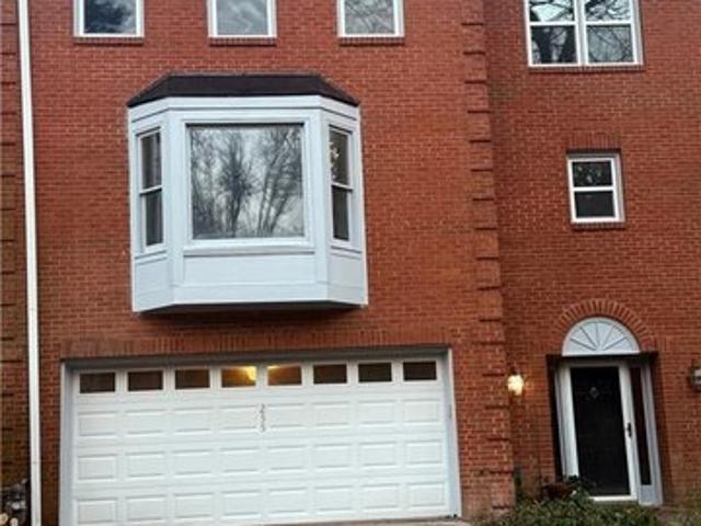 255 Dunwoody Creek Cir, Sandy Springs, GA 30350