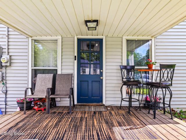 255 E Cross Main St