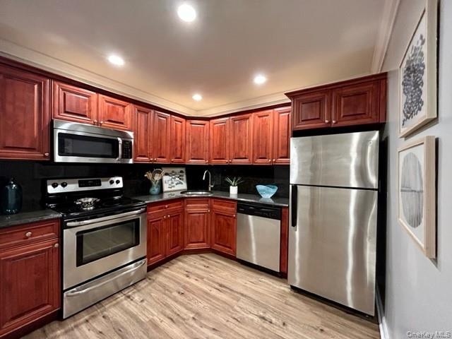 255 E Main St, Unit 50, East Islip, NY 11730 | MLS #984847 | Compass