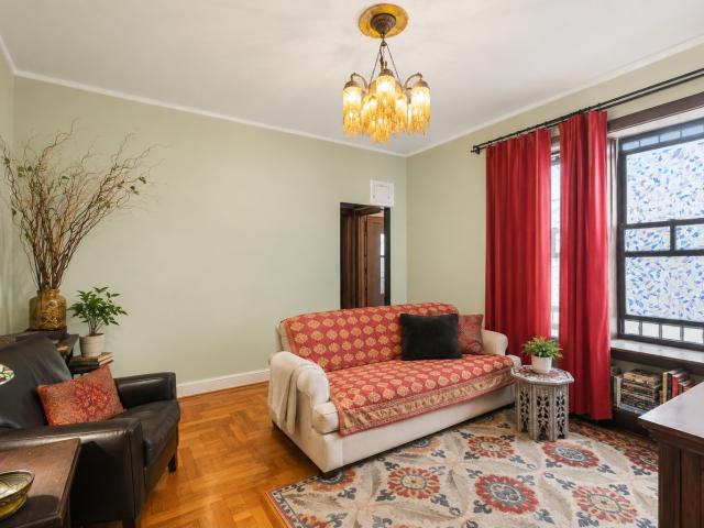 255 EASTERN Parkway E12