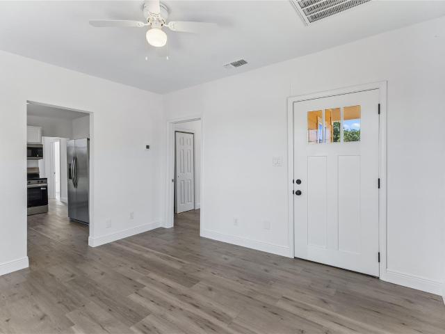 255 Foothill Rd