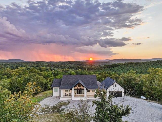 255 Falcon Ridge Trail