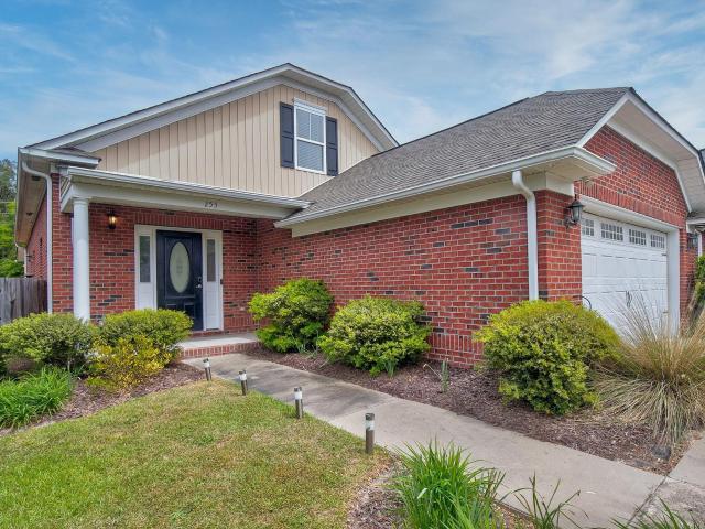 255 Flora Springs Circle