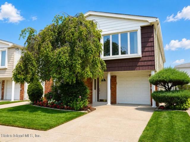 255 Kelly Blvd, Staten Island, NY 10314