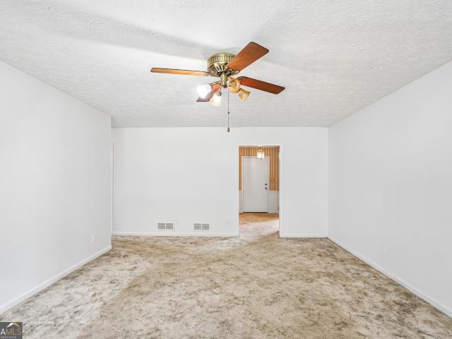 255 Helen Lane