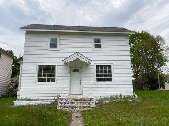255 High St, Benton Harbor, MI 49022