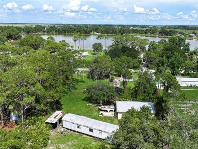 255 Hillside Dr, Lake Placid, FL 33852