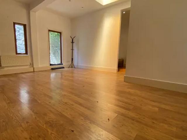 255 Liverpool Road, Angel, London, N1 1LA, United Kingdom | 1 bed house for rent #165525140 | Rentberry