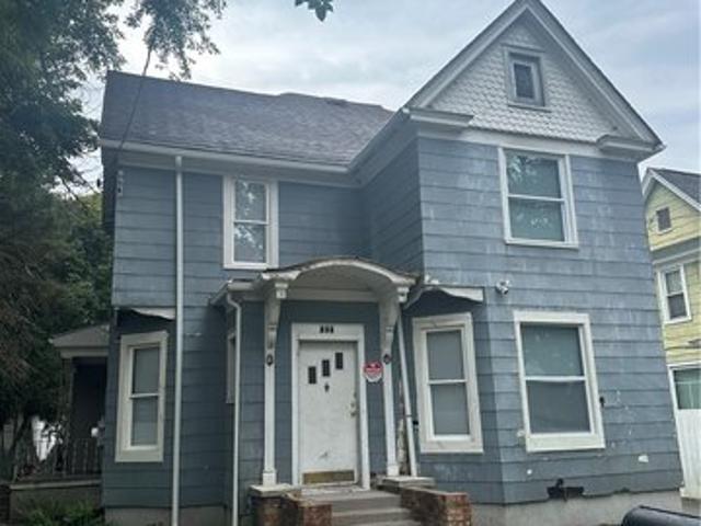 255 Lyon St, Elmira, NY 14904