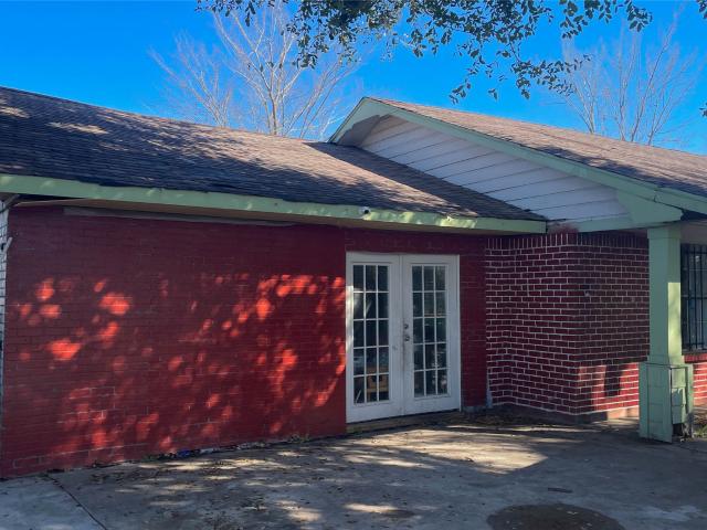 255 McFarland Rd, Houston, TX 77060 | MLS #75867 | Compass