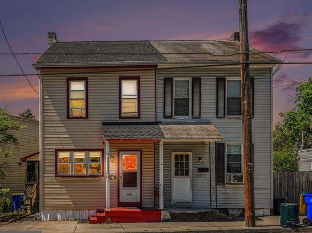 255 N Pine St, Middletown, PA 17057