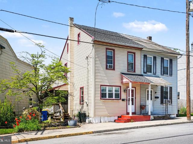 255 N Pine Street