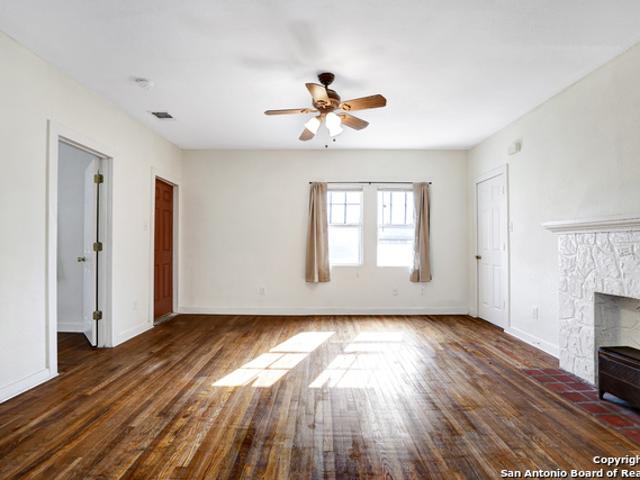 255 Natalen Ave, Unit 201