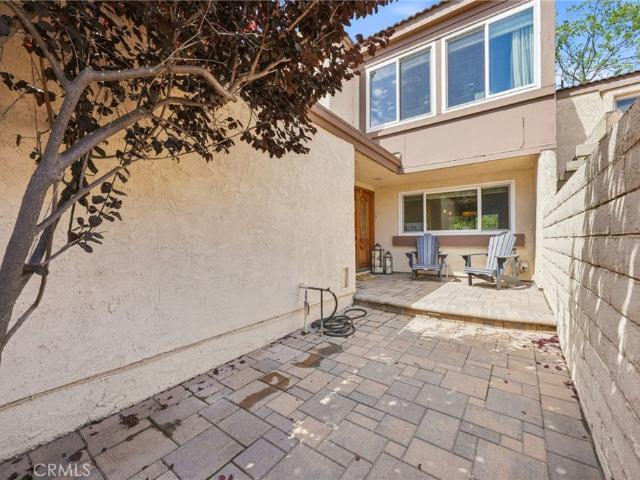 255 S Vista Del Monte
