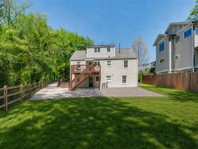 255 S Columbia Drive