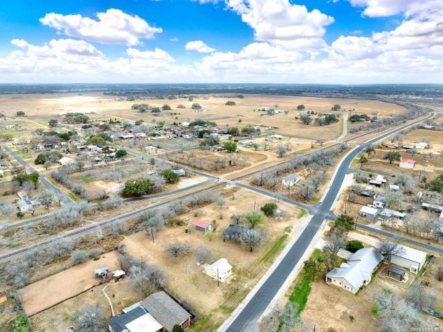 255 S San Antonio Ave, Leming, TX 78064 | MLS #1949